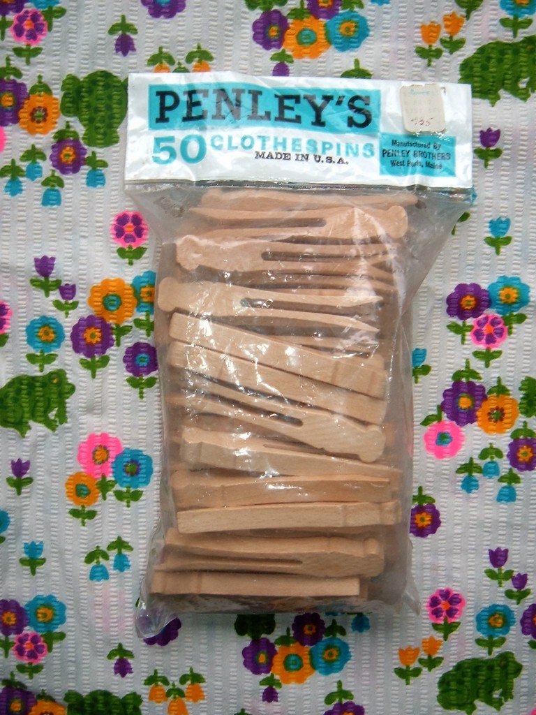 Musings from Marilyn » Ode To The Made In USA Vintage Wood Peg Clothespin